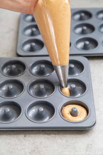 Baked Mini Donuts - The Little Epicurean