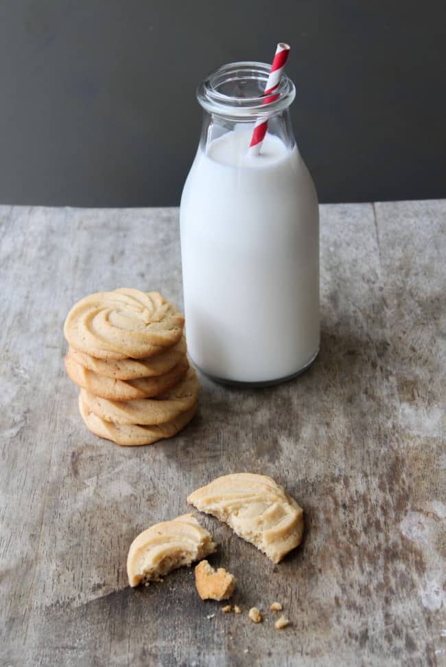 Vanilla Malted Cookies - The Little Epicurean