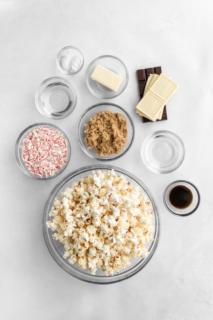 Peppermint Bark Caramel Popcorn- The Little Epicurean