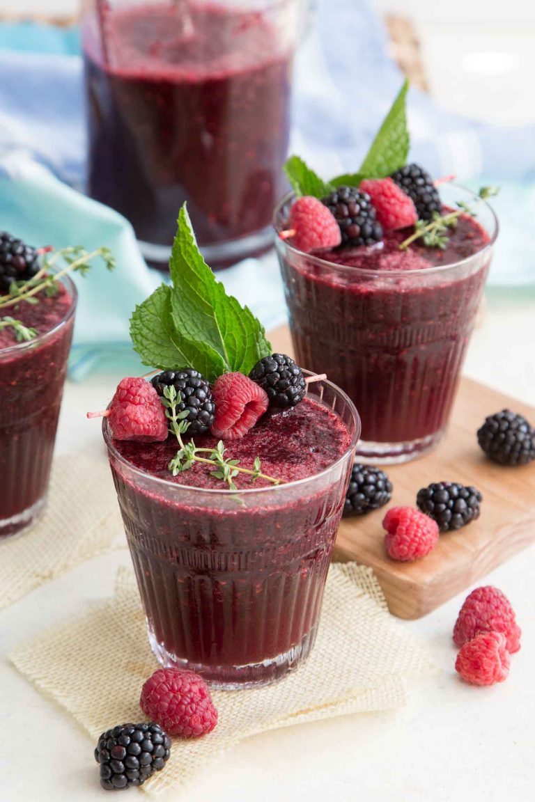 Blended Berry Bellini (Elderflower Liqueur)-The Little Epicurean