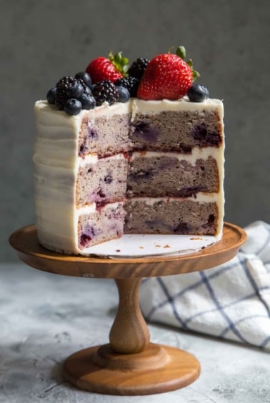 Layer Cakes - Page 2 of 6 - The Little Epicurean