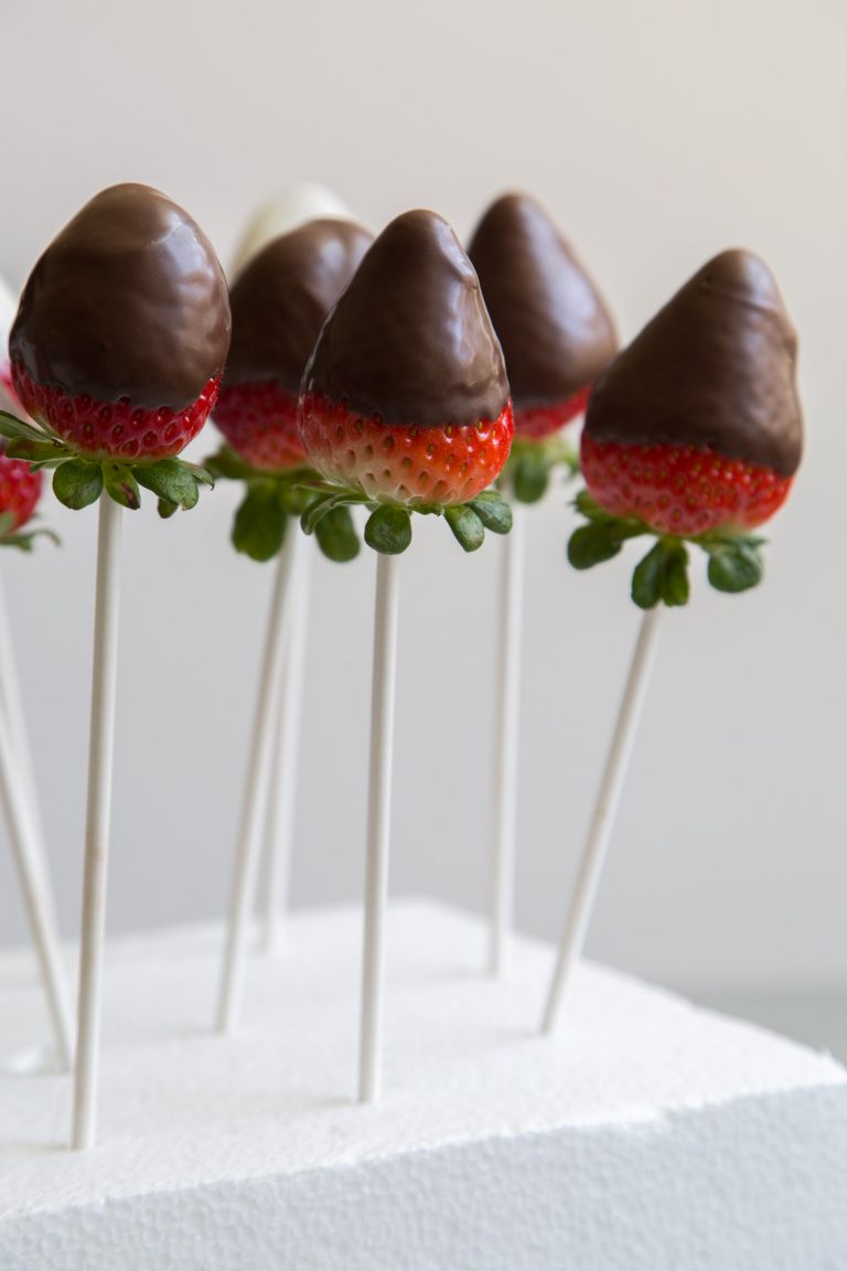 Chocolate Strawberry Bouquet - The Little Epicurean